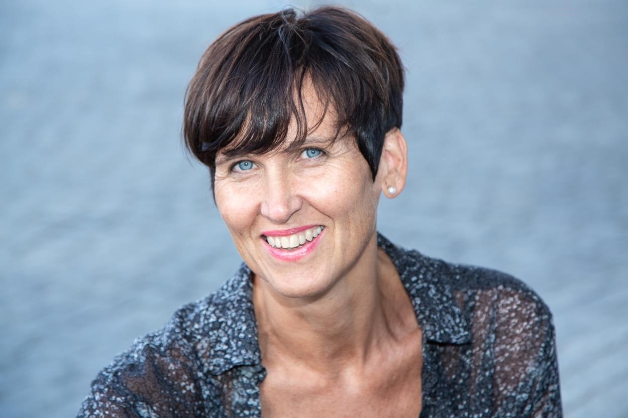 About us NEW – icons.education